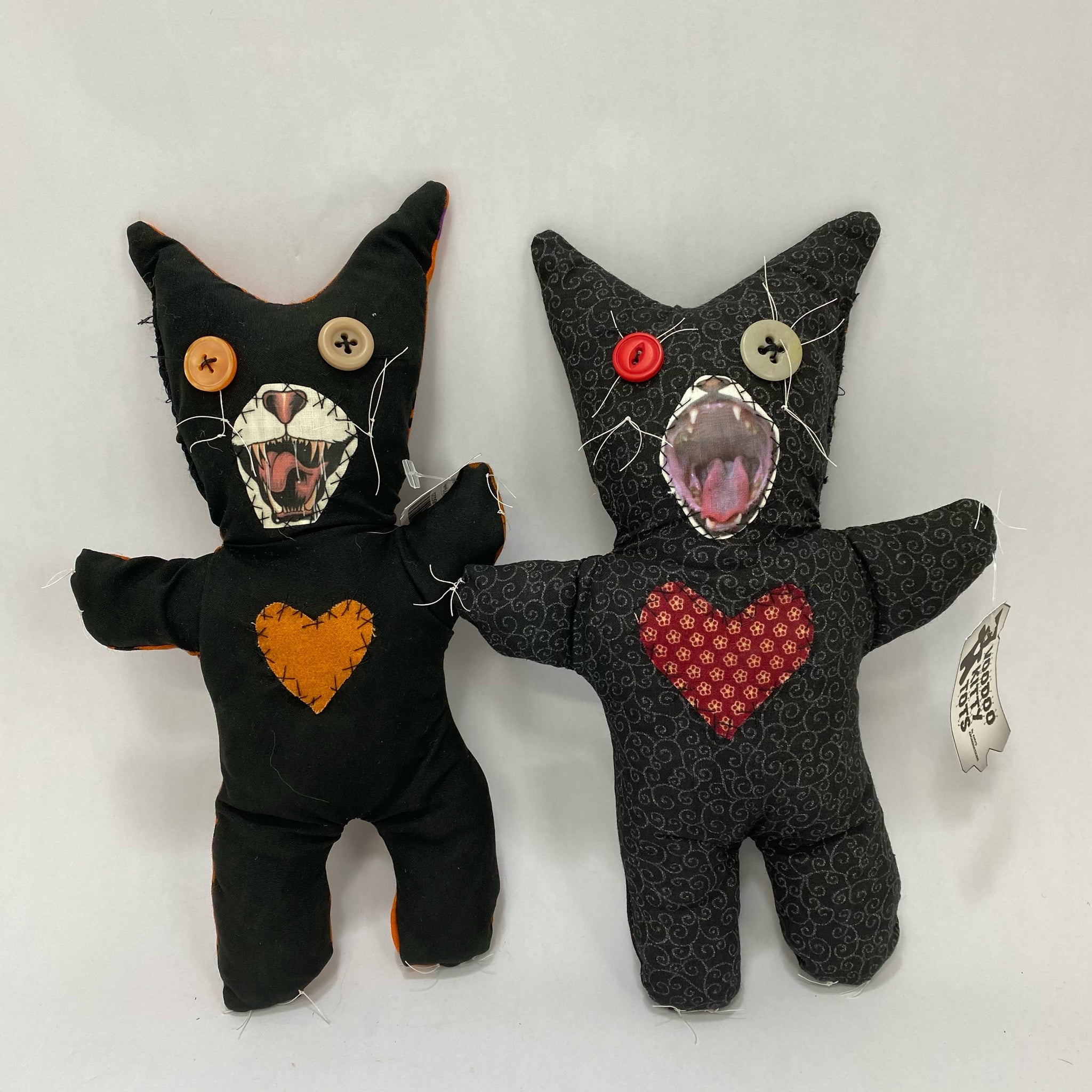 Voodoo Kitty Tots – Black Martin